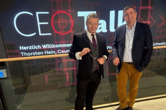 «CEO Talk» mit Thorsten Hein, Country Division Head Pharmaceuticals ...